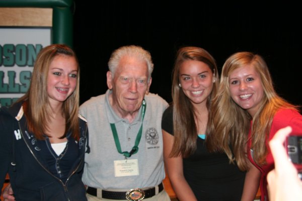 Frank Currey, MOH (June 29, 1925 – October 8, 2019) | Teaching History ...